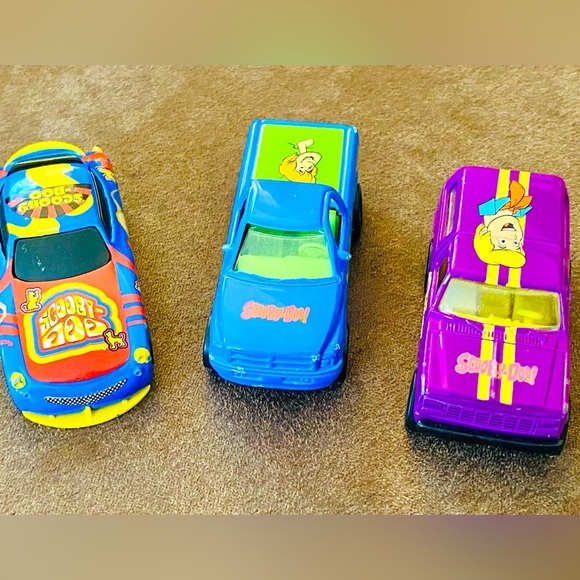 MATCHBOX | Toys | Scooby Doo Shaggy And Fred Racing Champion Matchbox ...